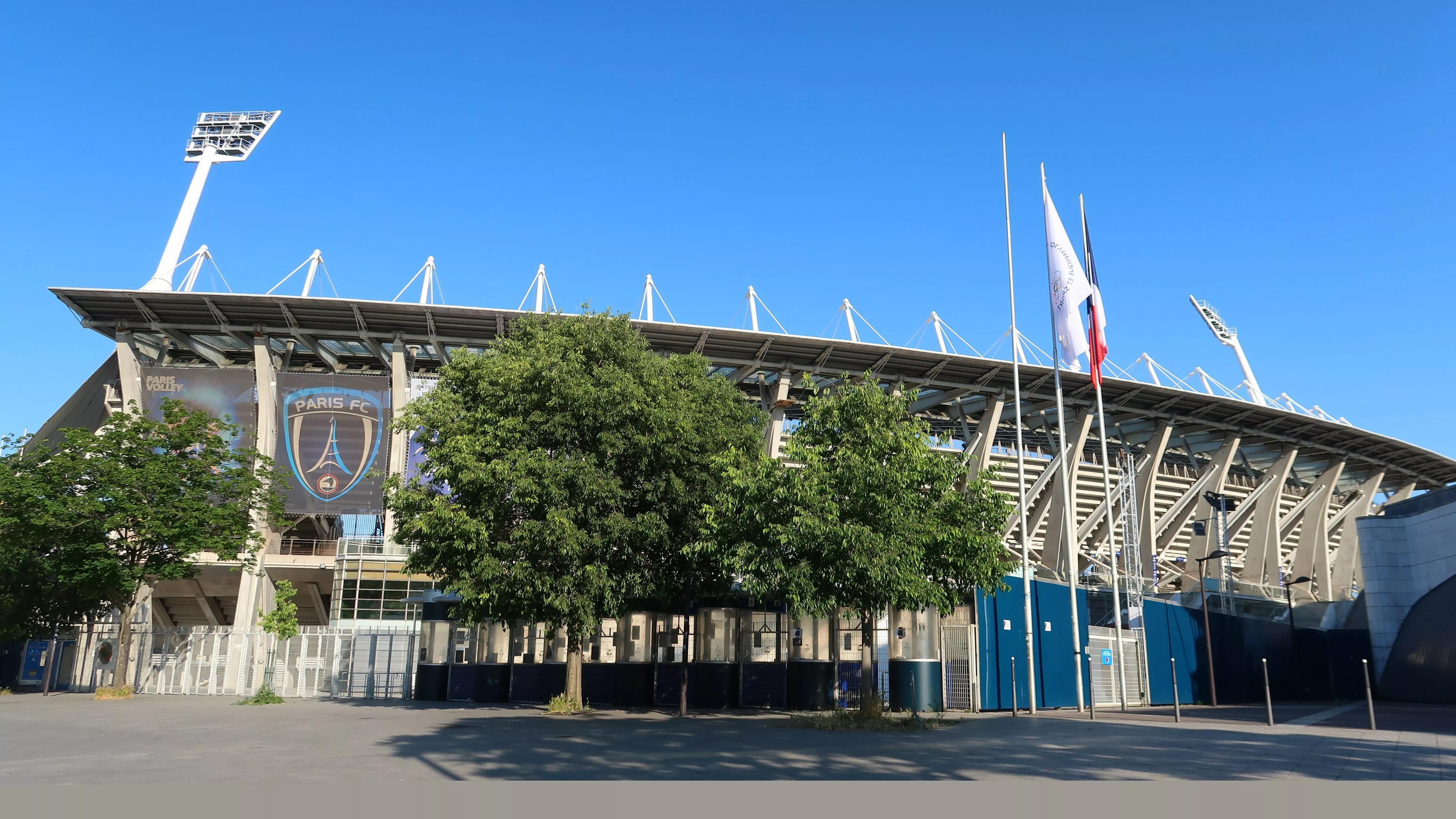 Violences lors des rencontres de football professionnel | Ministère de ...